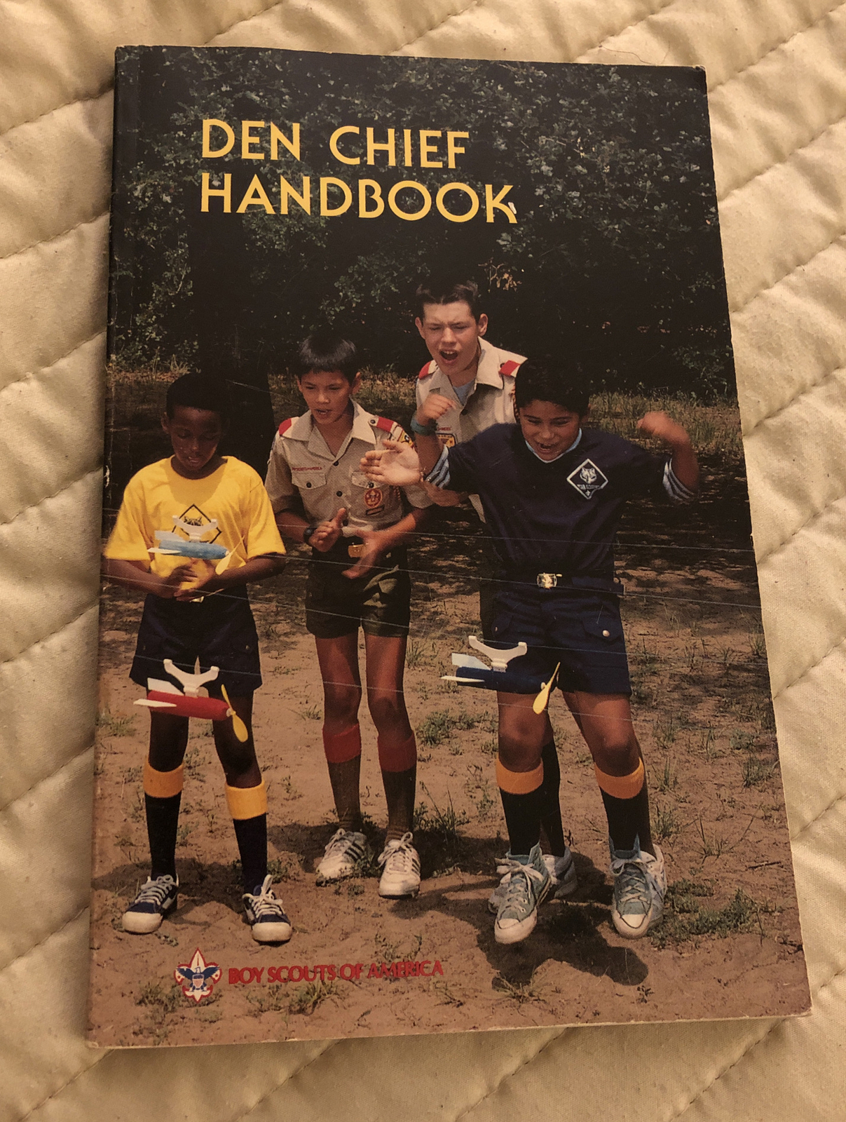 Cub Scout Den Chief Handbook, Boy Scouts of America, 1990, VINTAGE | eBay