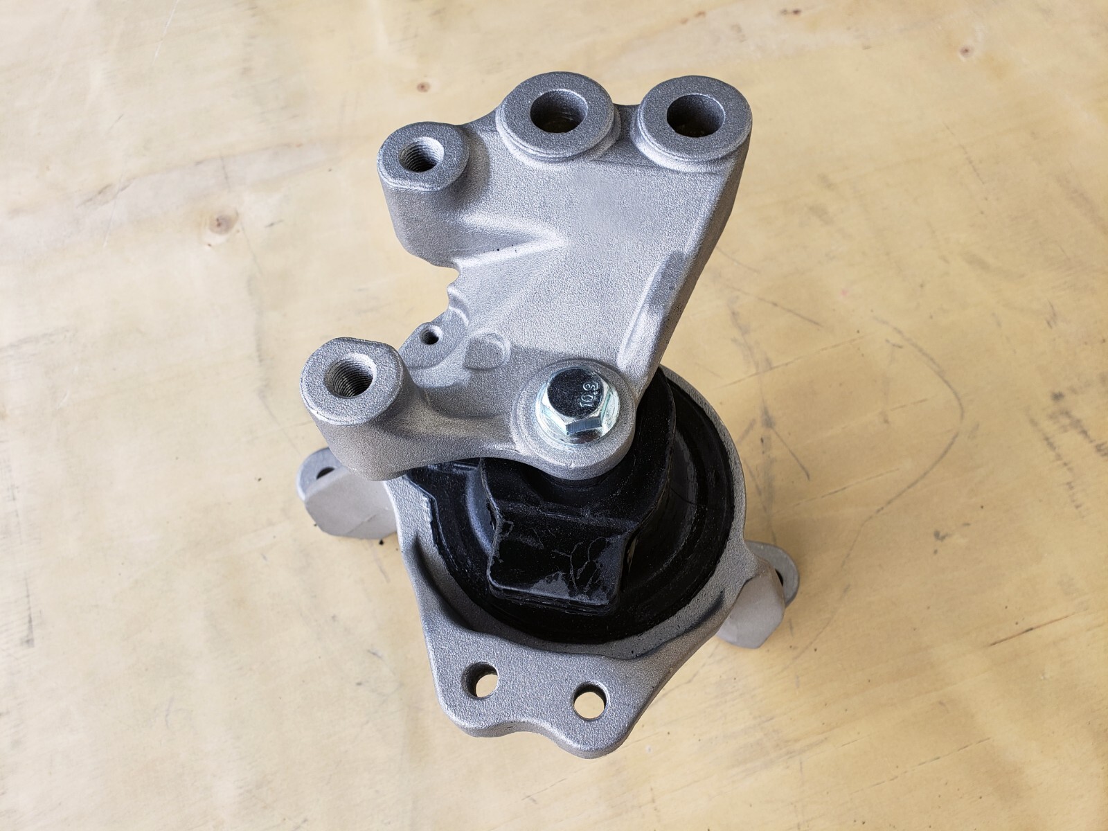 50820-TLA-A01 Front Engine Motor Mount 1PC for Honda CR-V 19-17 L4-2.4L ...