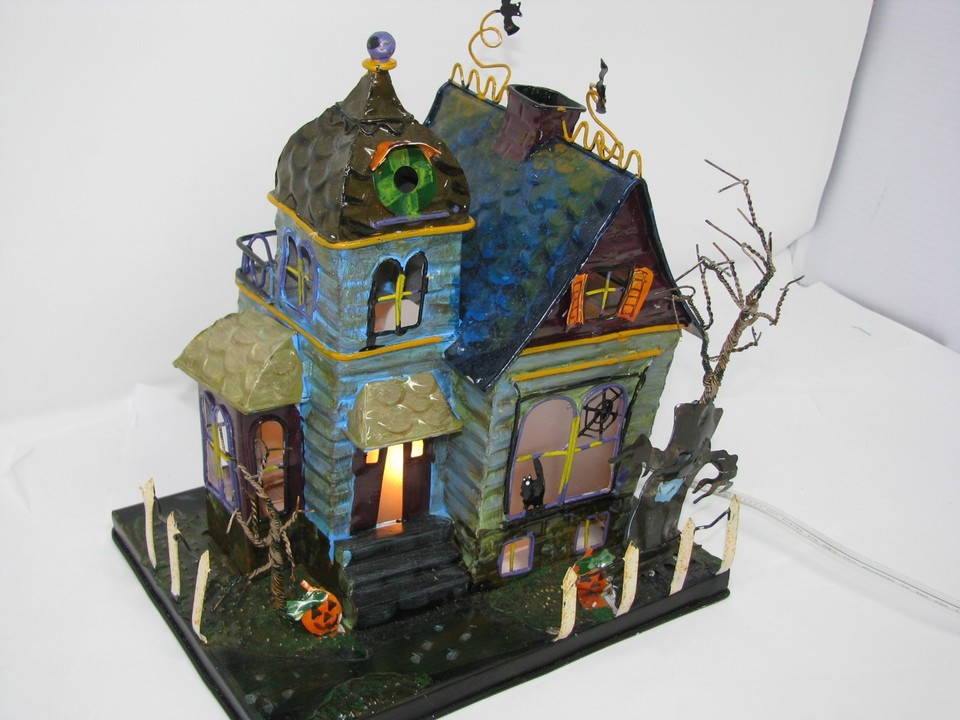 Vintage Halloween Decor Light Up Metal Haunted House by House of Lloyd ...