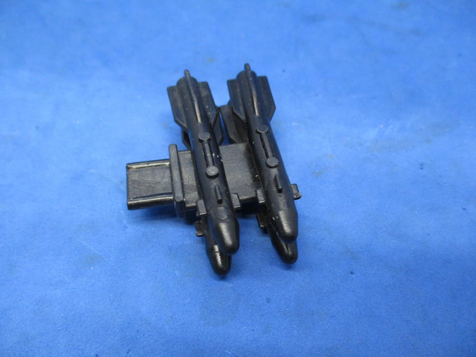 VINTAGE HASBRO 1990 GI JOE 3 3/4 AH-74 DESERT APACHE BOMB RACK WITH 4 ...