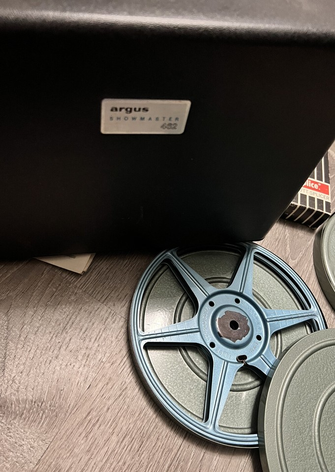 Vintage Argus Showmaster 462 8MM portable Movie Projector Case Butt ...