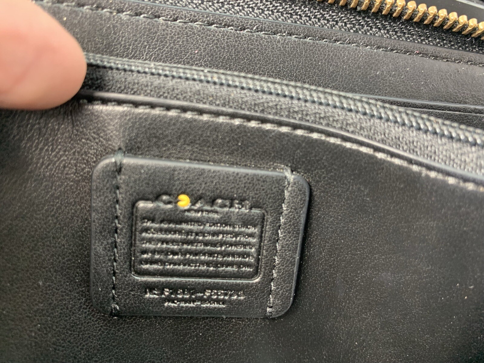 Coach Pacman Black Calf Leather Zipper Wallet -Excell… - Gem