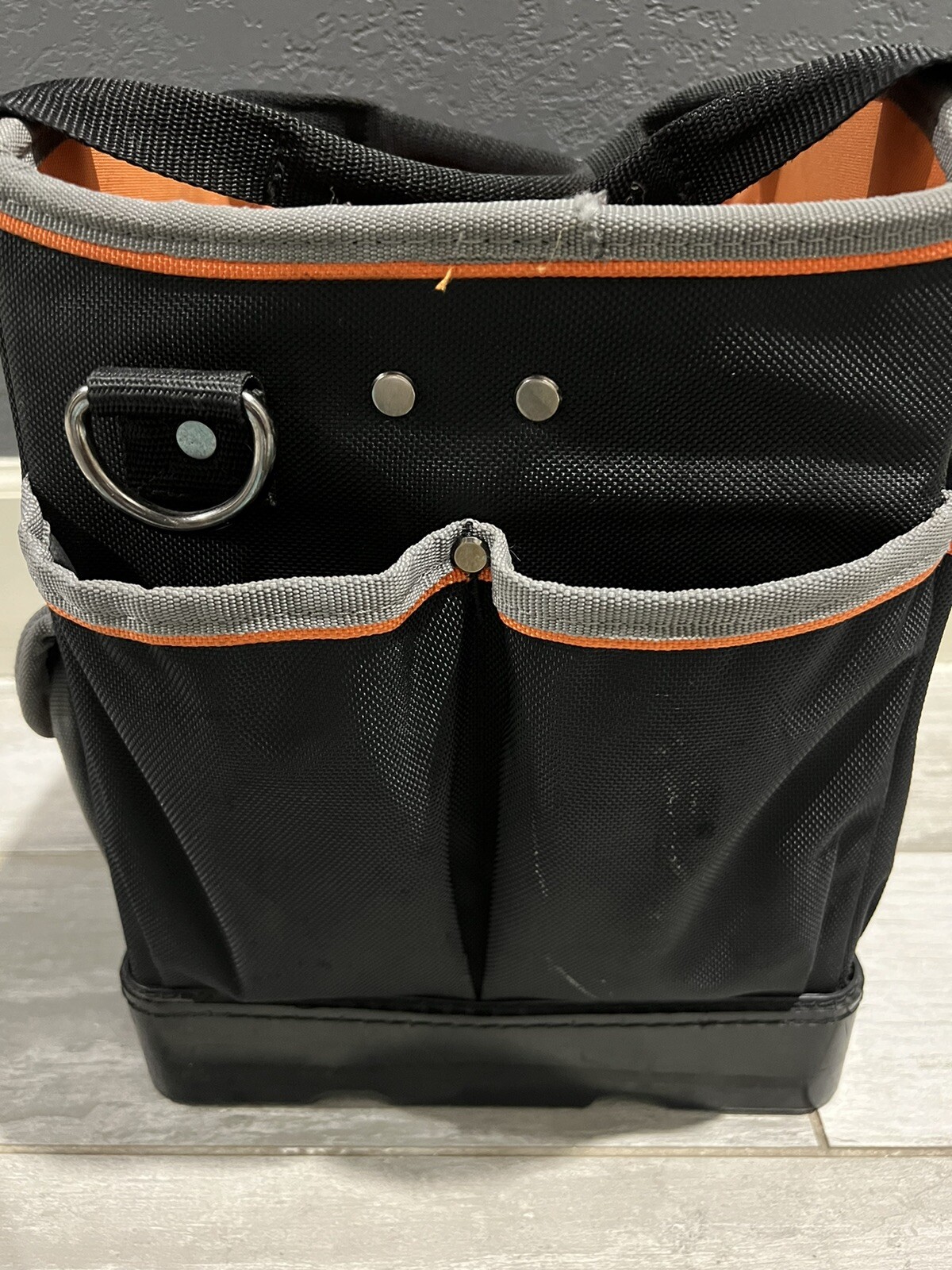 Klein Tools Tote Organizer Tool Storage Bag 10 in. 40 Pockets Shoulder ...