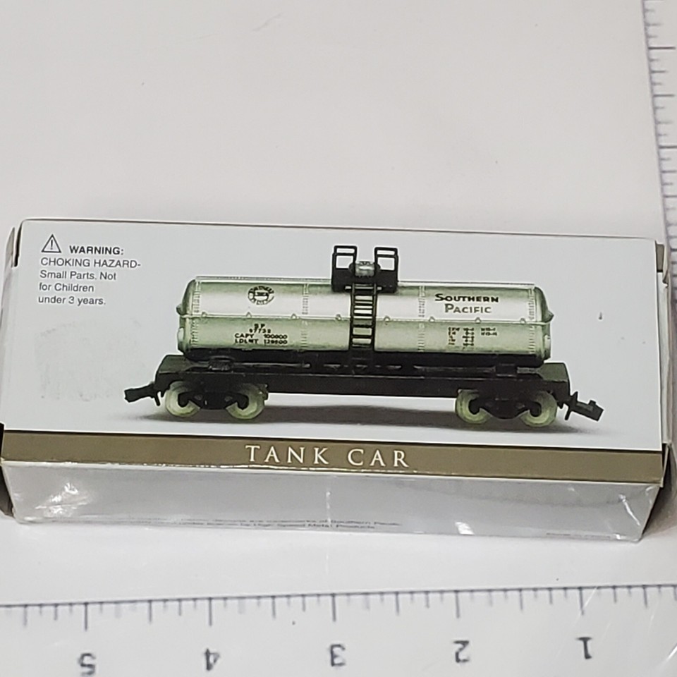 Southern Pacific Tank Car SP 97732 N Scale Model Train Railroad Tanker ...