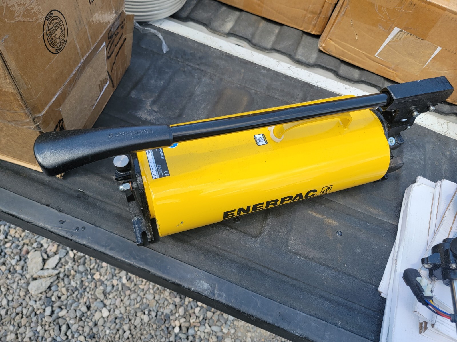 Enerpac P801 2 Speed Hydraulic Hand Pump 10,000 PSI. 249 cu in | eBay