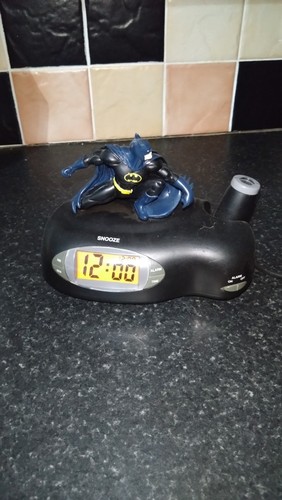 Batman Digital Alarm Clock With Bat Signal Projector Wesco | eBay