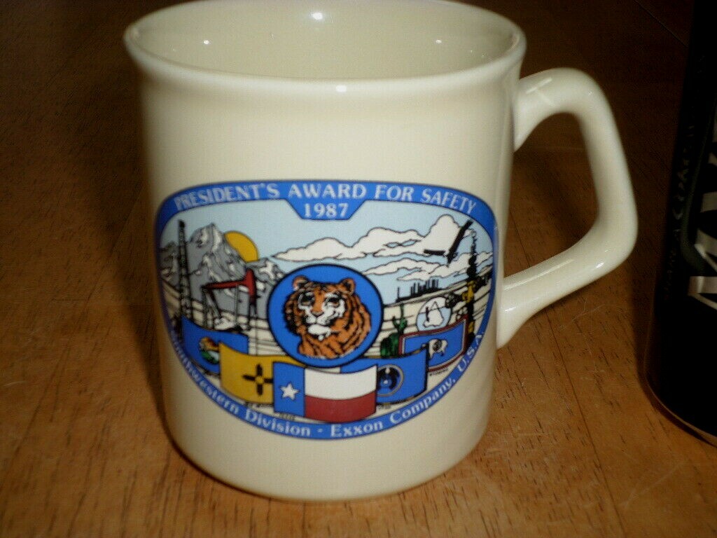 EXXON OIL COMPANY - SOUTHWESTERN DIVISION, CERAMIC COFFEE CUP / MUG ...
