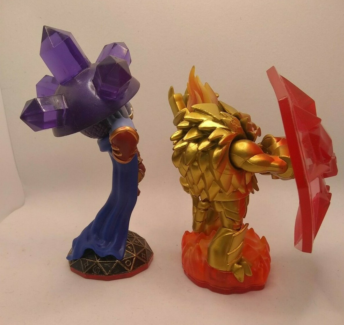 Trap Masters Lot Of 2 Fire Element Wildfire Golden Lion And Magic ...