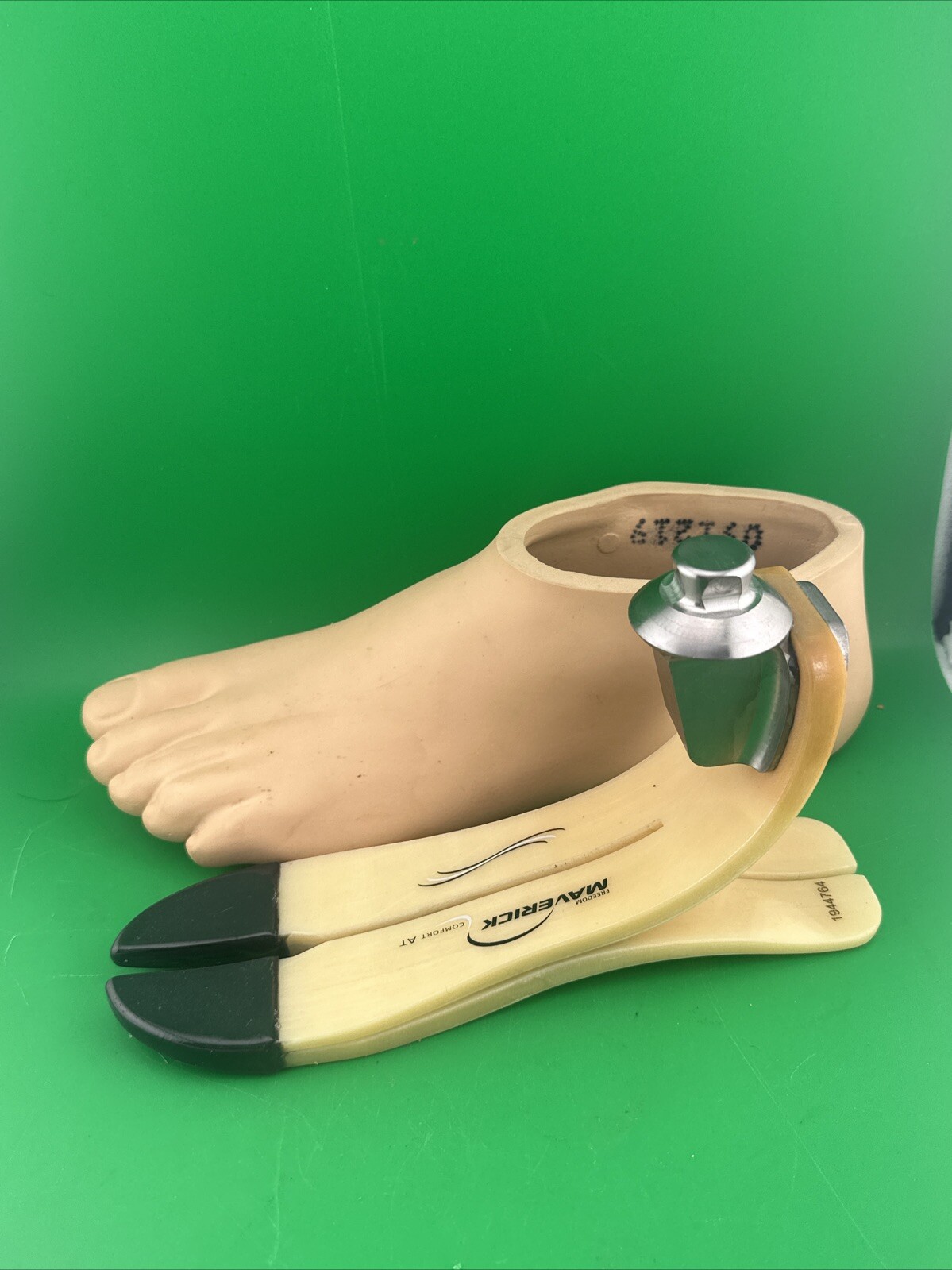 otto Bock Freedom Maverick Comfort AT prosthetic Foot. Size 27 Category ...