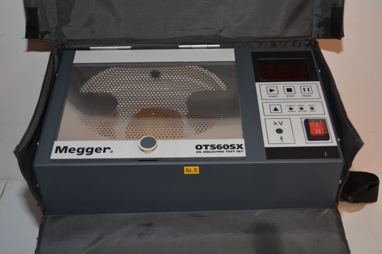 ^ Megger Foster OTS60SX Oil Dielectric Test Set OTS 60SX #W4329 | eBay