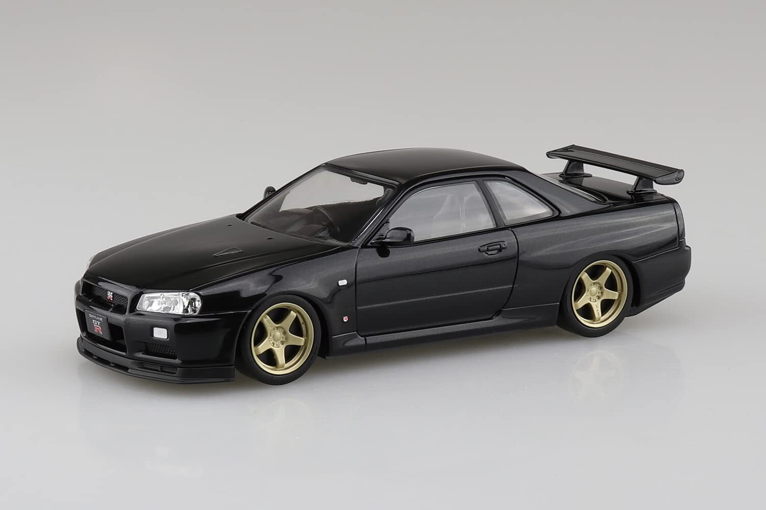 Aoshima 1/32 Snap Painted Kit Nissan R34 Skyline GT-R black pear 10597 ...
