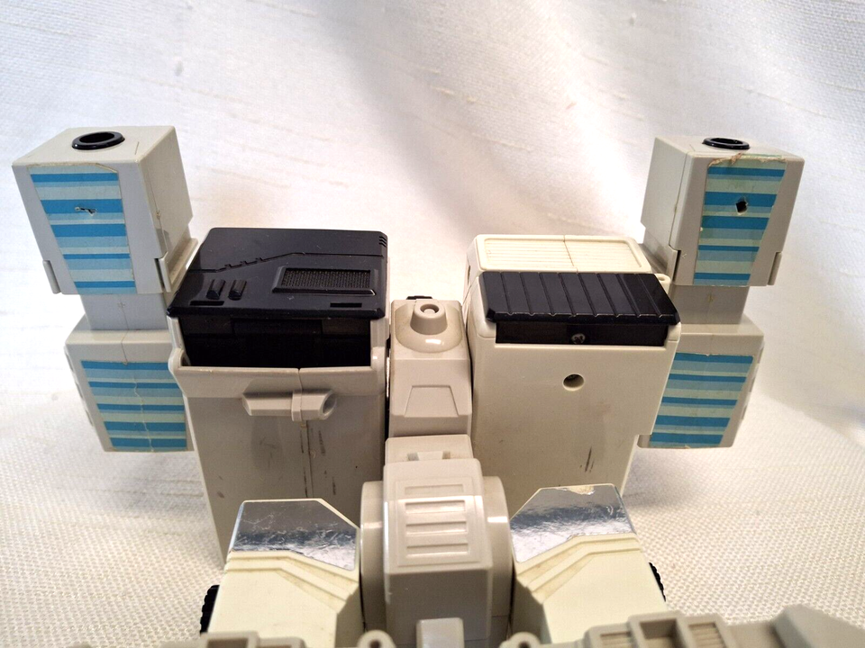 1985 G1 Transformers ~ METROPLEX figure ~ Hasbro Takara JAPAN | eBay