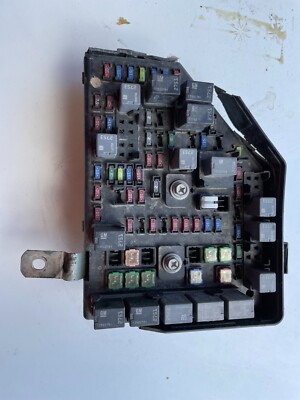 2013 CADILLAC CTS FUSEBOX RELAY MODULE | eBay