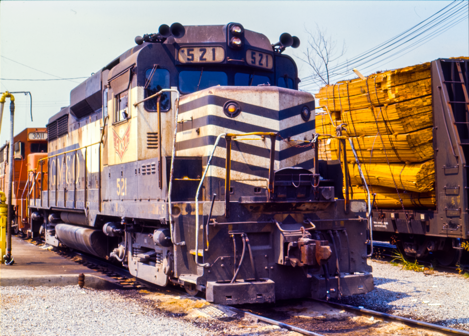 GM&O GP30 #521 — Bossier City, LA — 6/4/77 — Mel Lawrence — Large ...
