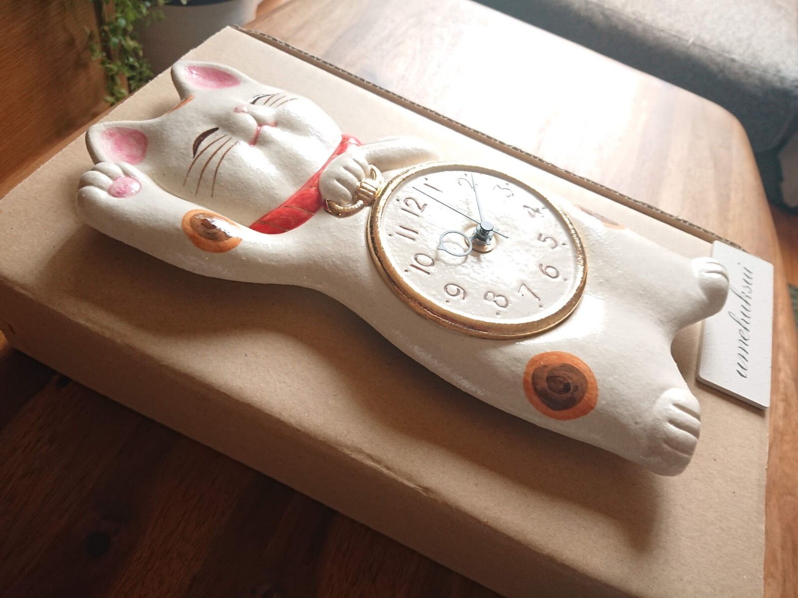 Japanese White Lucky Cat Manekineko Pendulum Wall Clock Pottery SETO ...