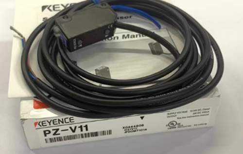 NEW KEYENCE PZ-V11 Square Reflective Cable Type | eBay