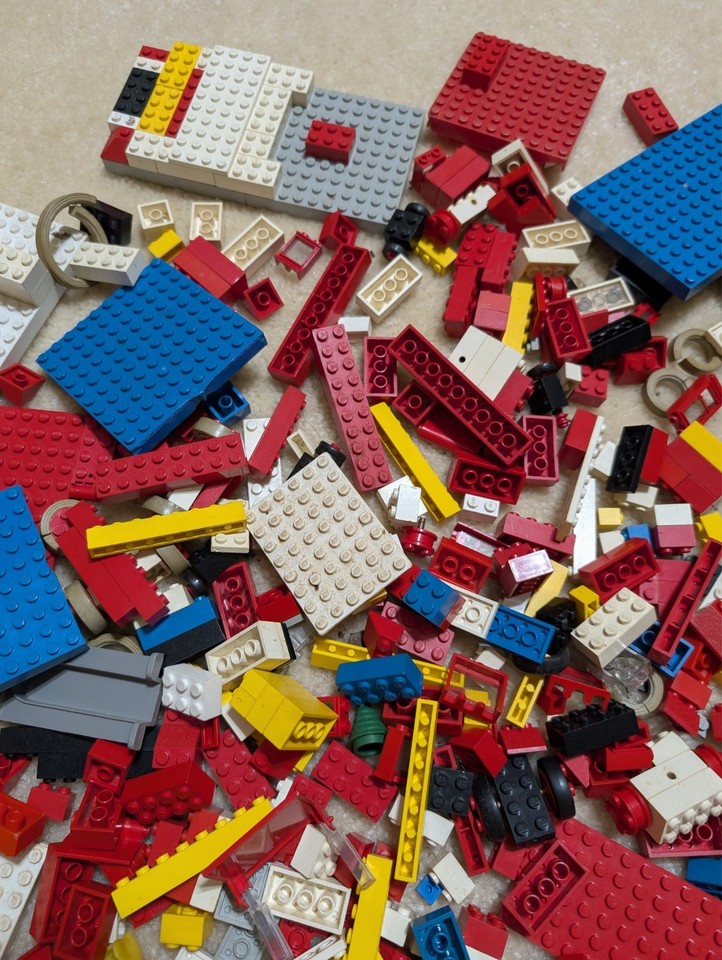 Vintage 1970s Lego Building Set Lot 8 Pounds of City Builder Pieces! | eBay