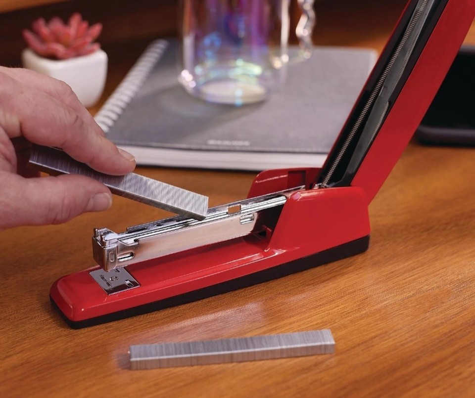 Swingline 747 Business Full Strip Desk Stapler Office Space Rio Red ...