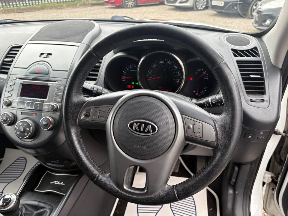 2011 Kia Soul 1.6 CRDi Echo 5dr - Excellent condition - Full Leather ...
