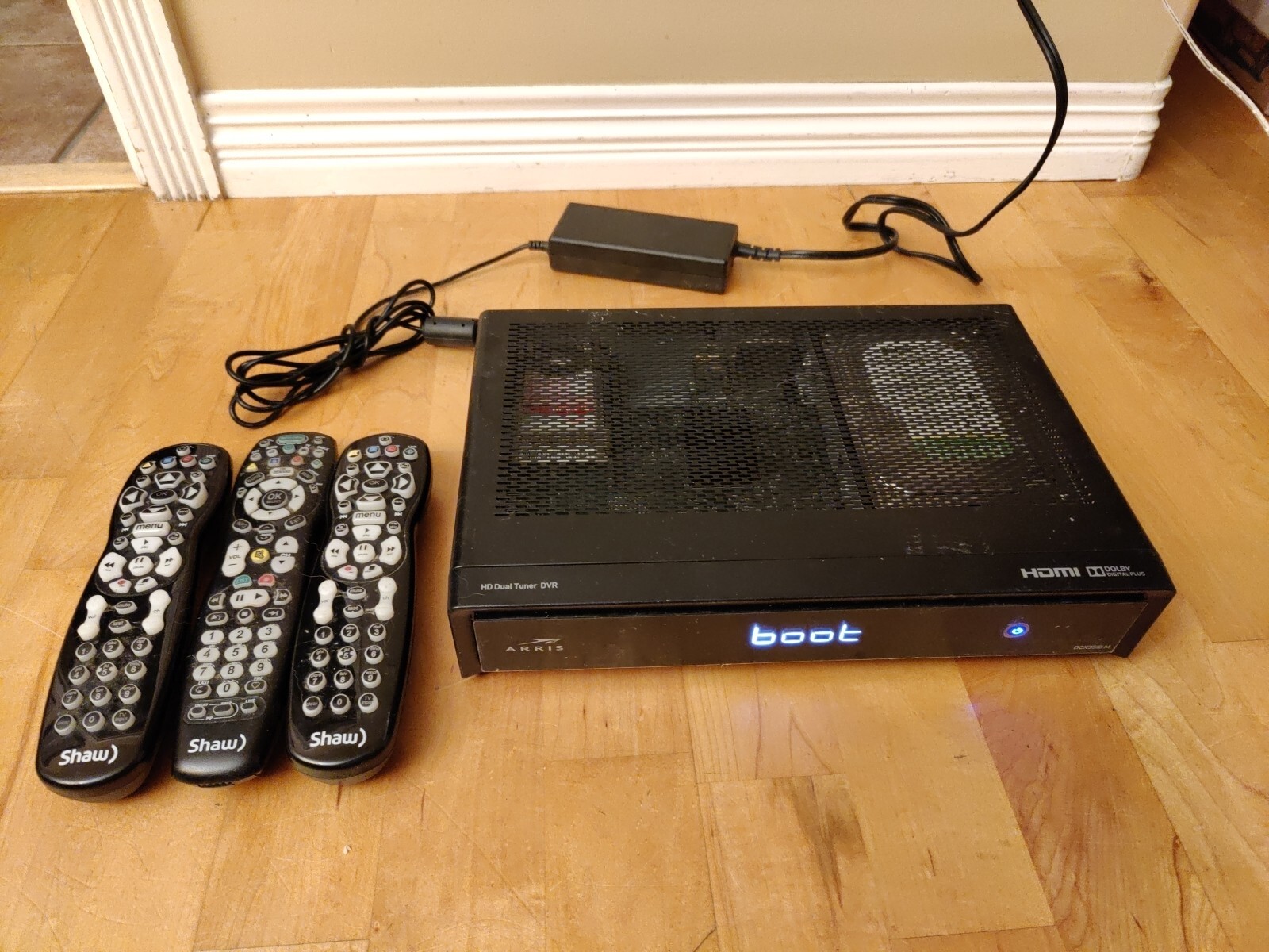 Shaw Arris DCX3510-M Cable Box DVR HDTV Dual Tuner 500GB With Remote | eBay