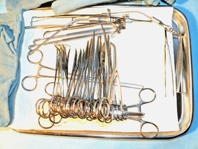 Tracheotomy tray with 31 surgical instruments, SS tray and 4 medical ...
