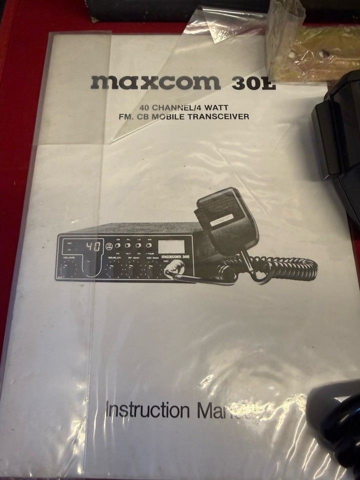 Maxcom 30E CB Radio Empty Box Microphone Bracket Instruction Manual (NO ...