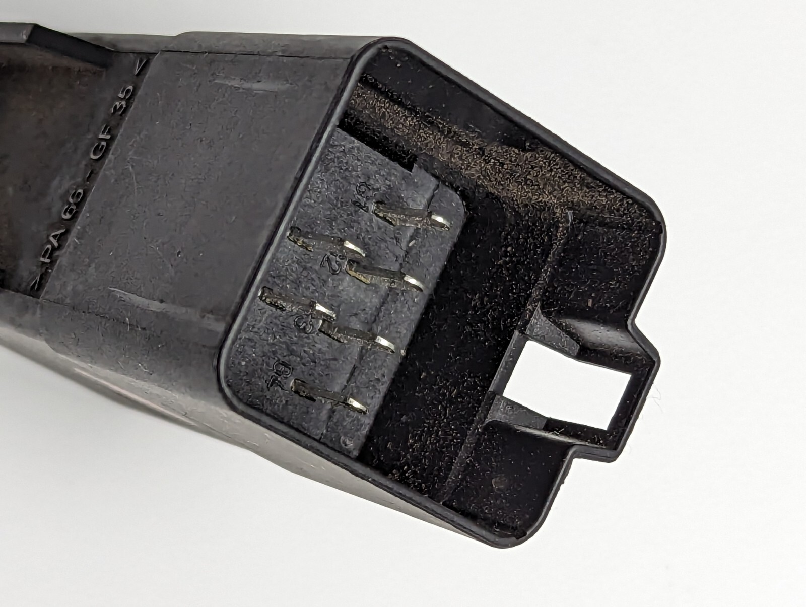 Skoda VW Diesel 9-Pin Glow Plugs Relay Bosch 0281003038 038907281D RB6 ...