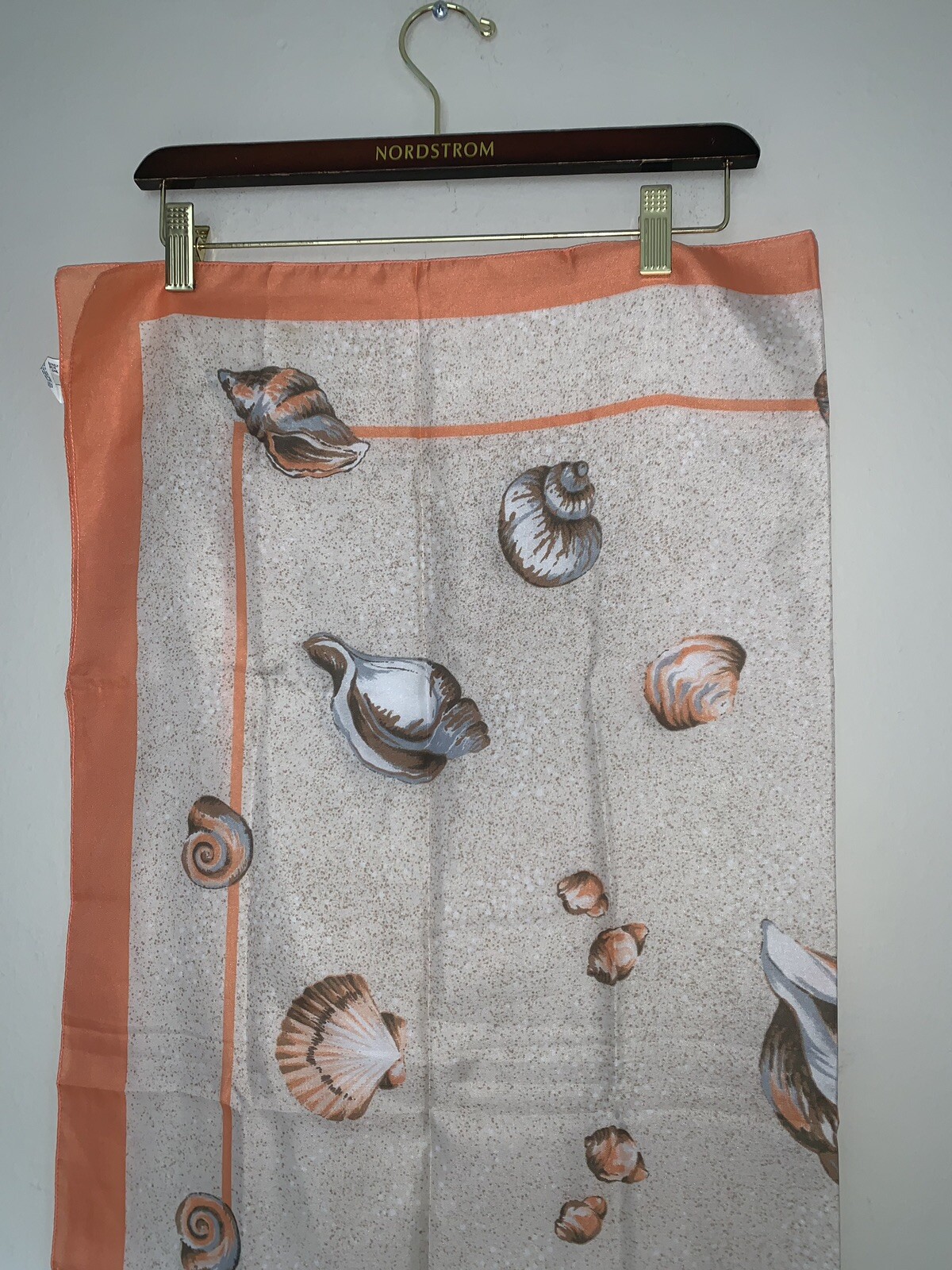 1980 VINTAGE AVON SEASHELL BEACH SQUARE SCARF- X14 - Gem