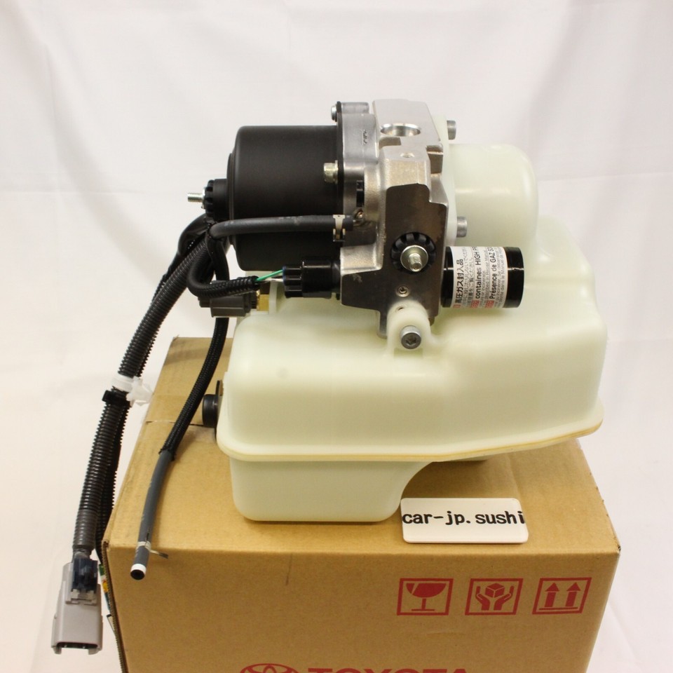 TOYOTA Genuine LX570 Height Control Pump & Motor 48910-60033 48910 ...