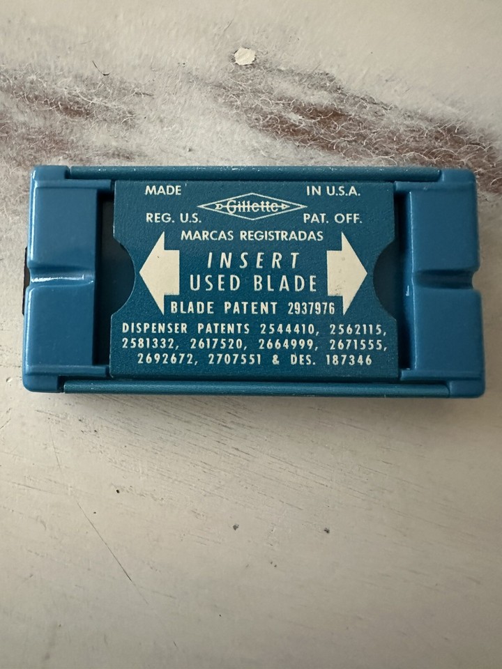 Gillette razor blades Super Blue Dispenser Vintage | eBay