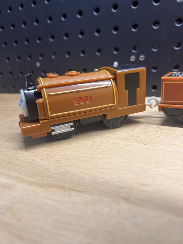 Thomas & Friends Duke Thomas Trackmaster Motorized Train Engine Tender ...
