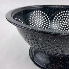 Grainite Ware Colander Strainer Porcelain Enamel Steel 8.6in Drainer ...