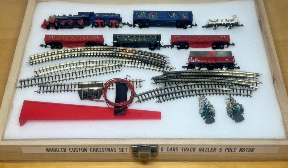Z Scale Marklin Custom Christmas Set 5 Pole Loco 6 Cars Track Custom ...