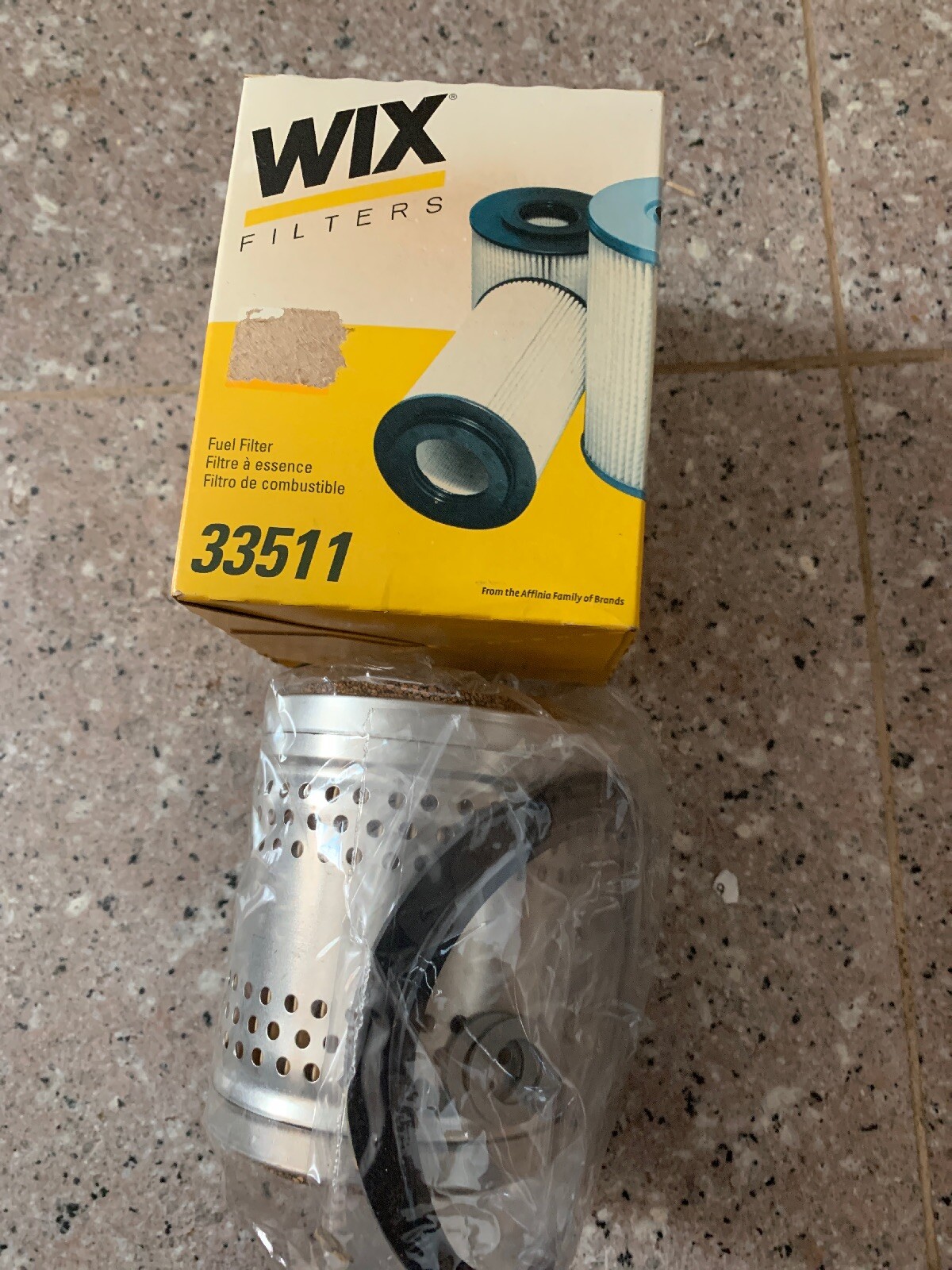 WIX 33511 - Fuel filter cross reference