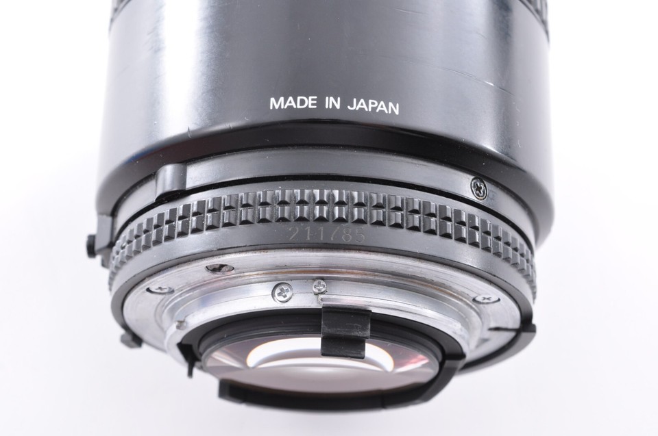 Nikon AF NIKKOR 85mm f/1.8 [Excellent+5] Portrait Prime Lens w/caps ...