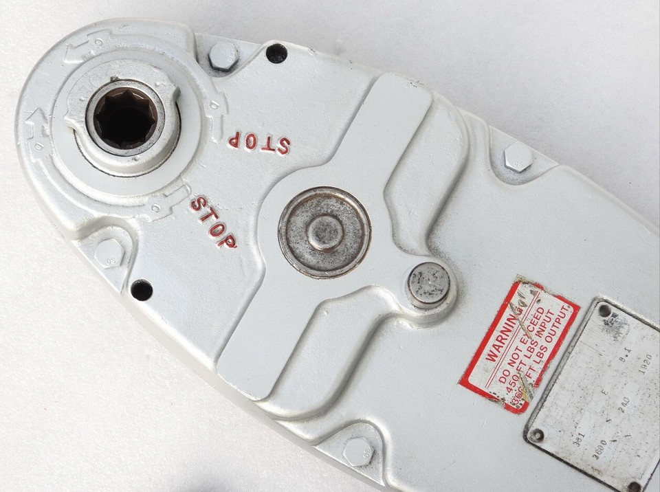 SWEENEY SWE 381 EMD SHIPS MARINE ENGINE TORQUE MULTIPLIER 3600 FT.lbs ...