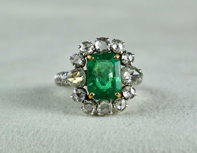 Pretty Emerald Gemstone Engagement Women's Ring With Lab-Created 8.4CT ...