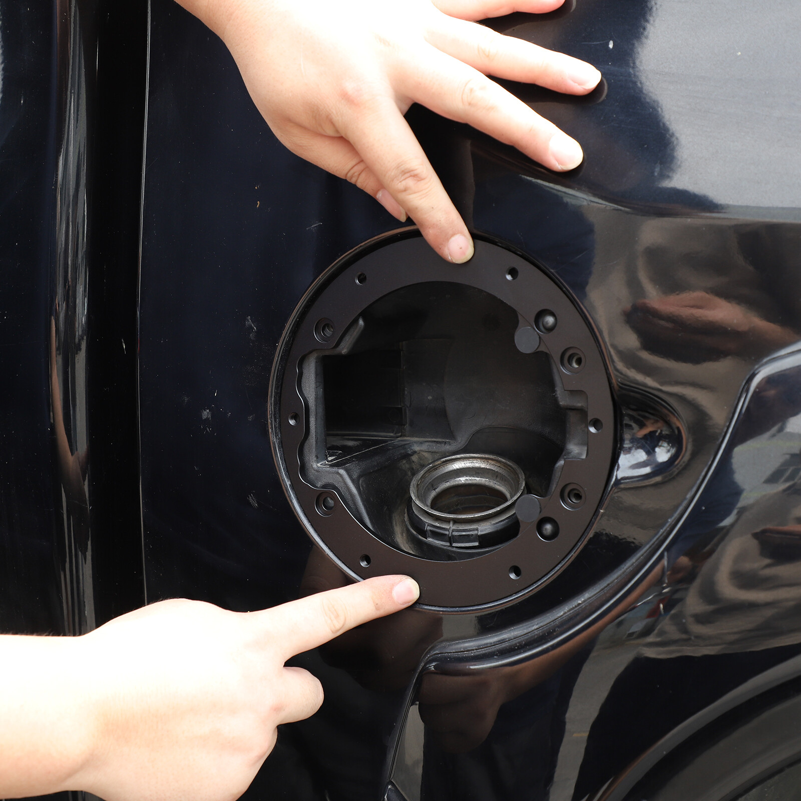 Aluminum Alloy Gas Fuel Cap Door Cover w/ Key Lock For Toyota Tundra ...