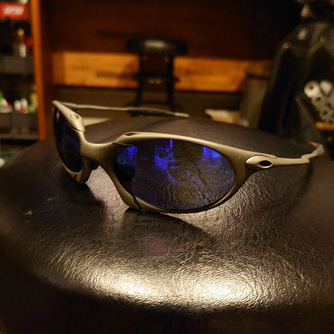 Oakley Romeo