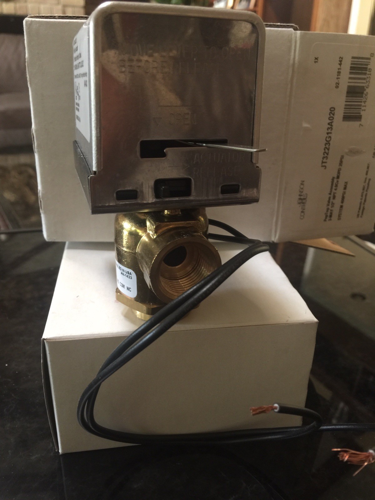 Johnson Control JT3223G13A020 PopTop 3 Way 1/2"NPT 4.0Cv 24v | eBay