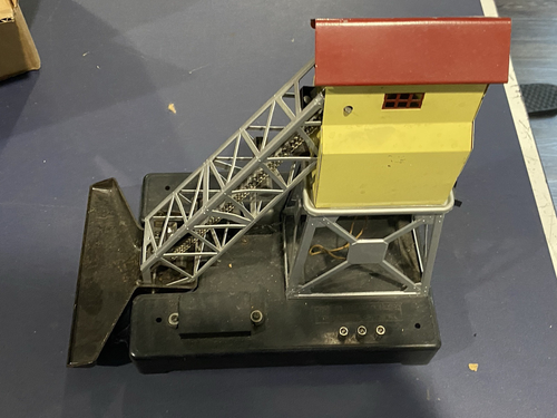 Lionel 97 Coal Elevator WORKS but needs controller! READ!! FREE ...