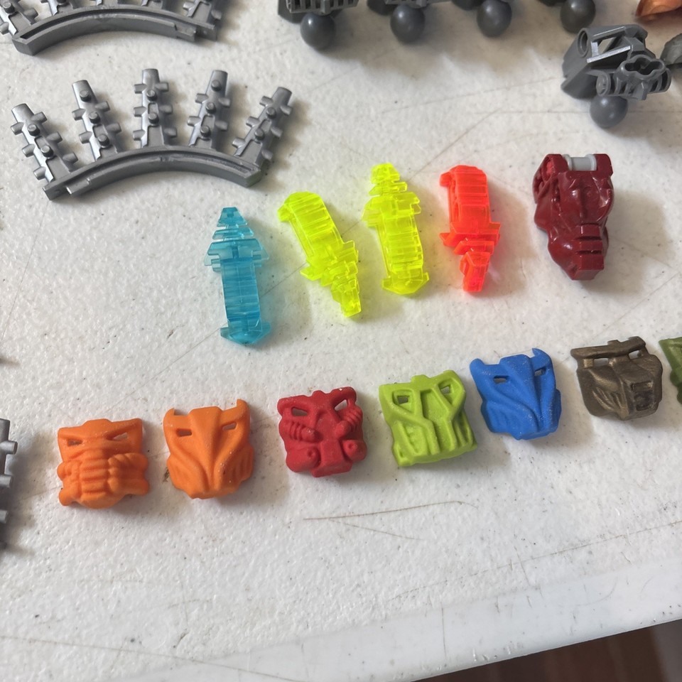 Original/rare Lego Bionicle Mask Massive Lot of Over 100 Pieces | eBay