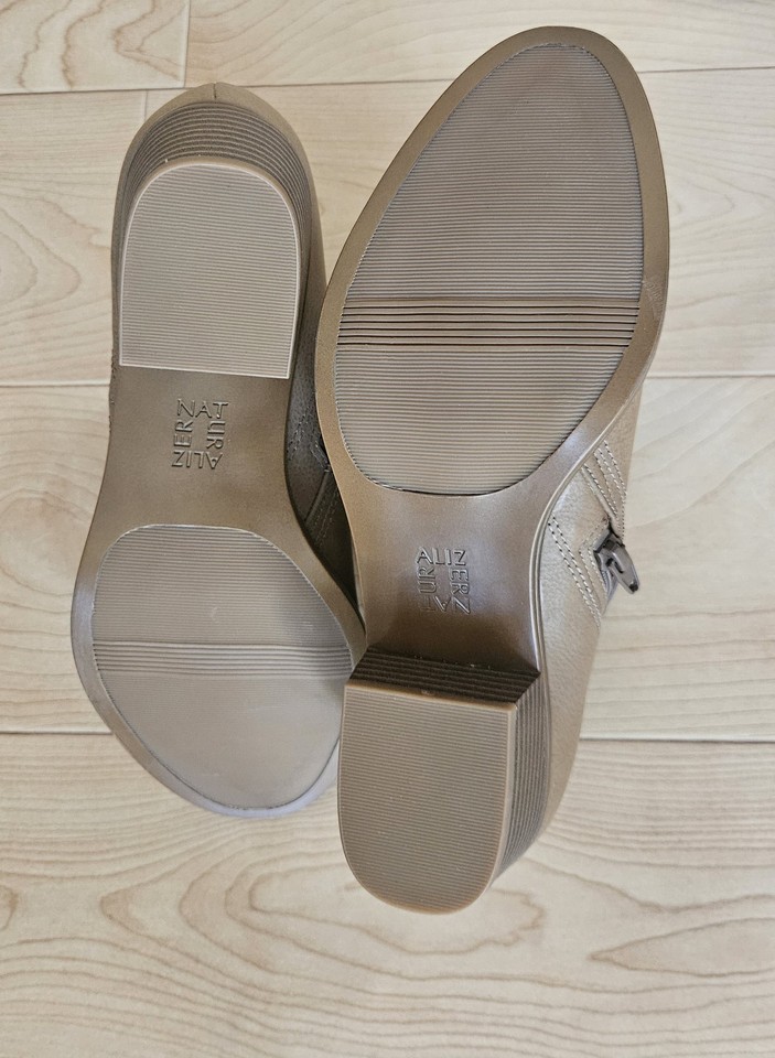 Naturalizer Wonda2 Ankle Boot Side Zip Tan Faux Leather Upper Women SZ ...