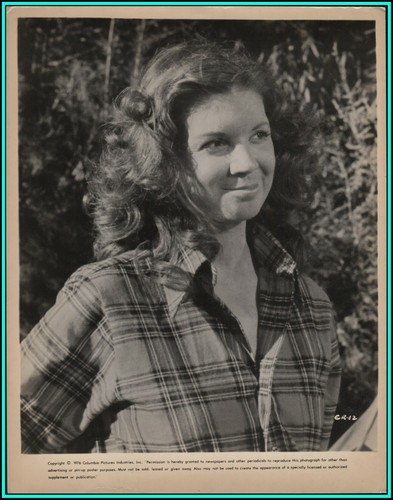 MARY ANN HEARN in "Grizzly" - Original Vintage PORTRAIT - 1976 | eBay