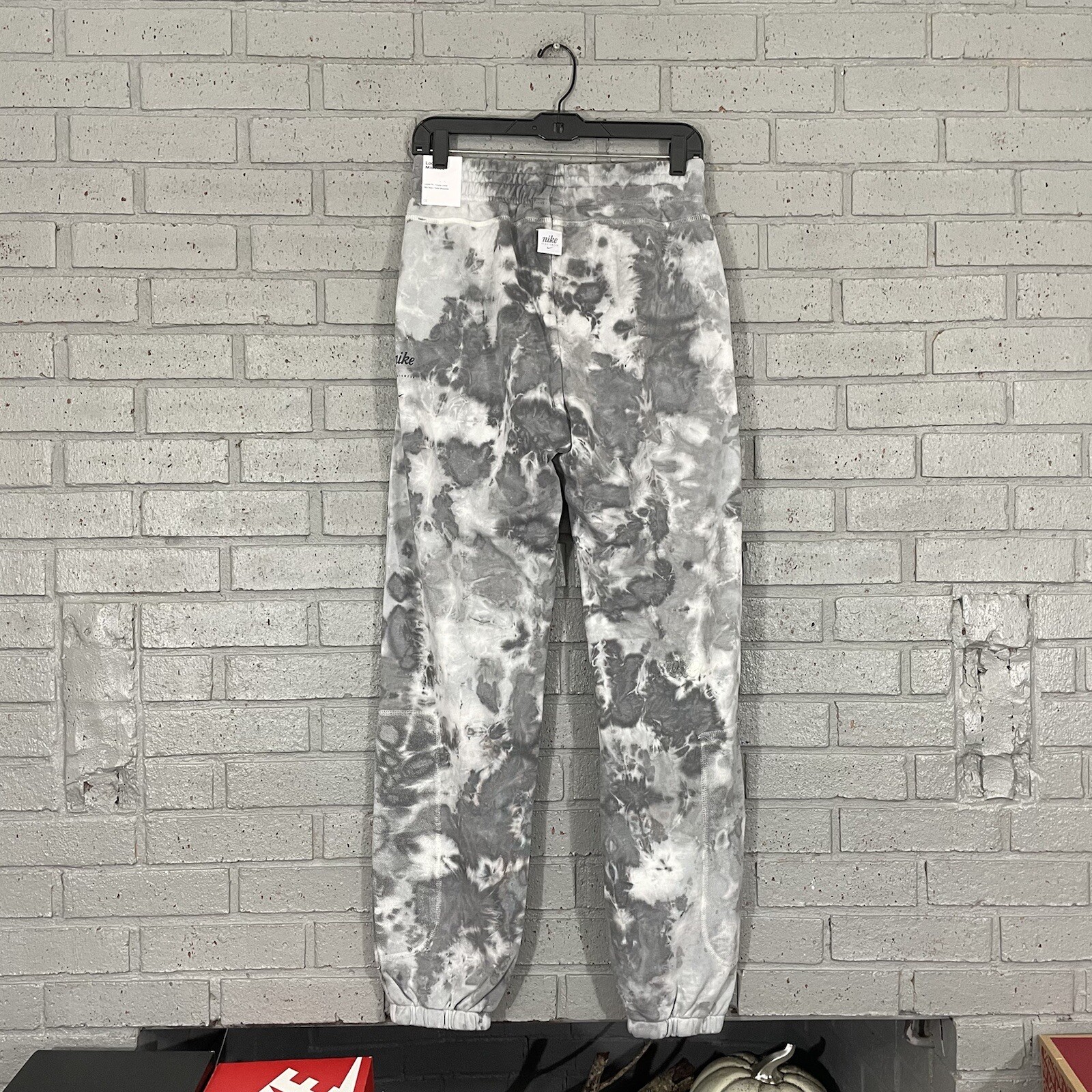 Womens+Size+S+Nike+Pleated+Reverse+Dye+Fleece+Cuffed+Sweatpants+DO6214 ...
