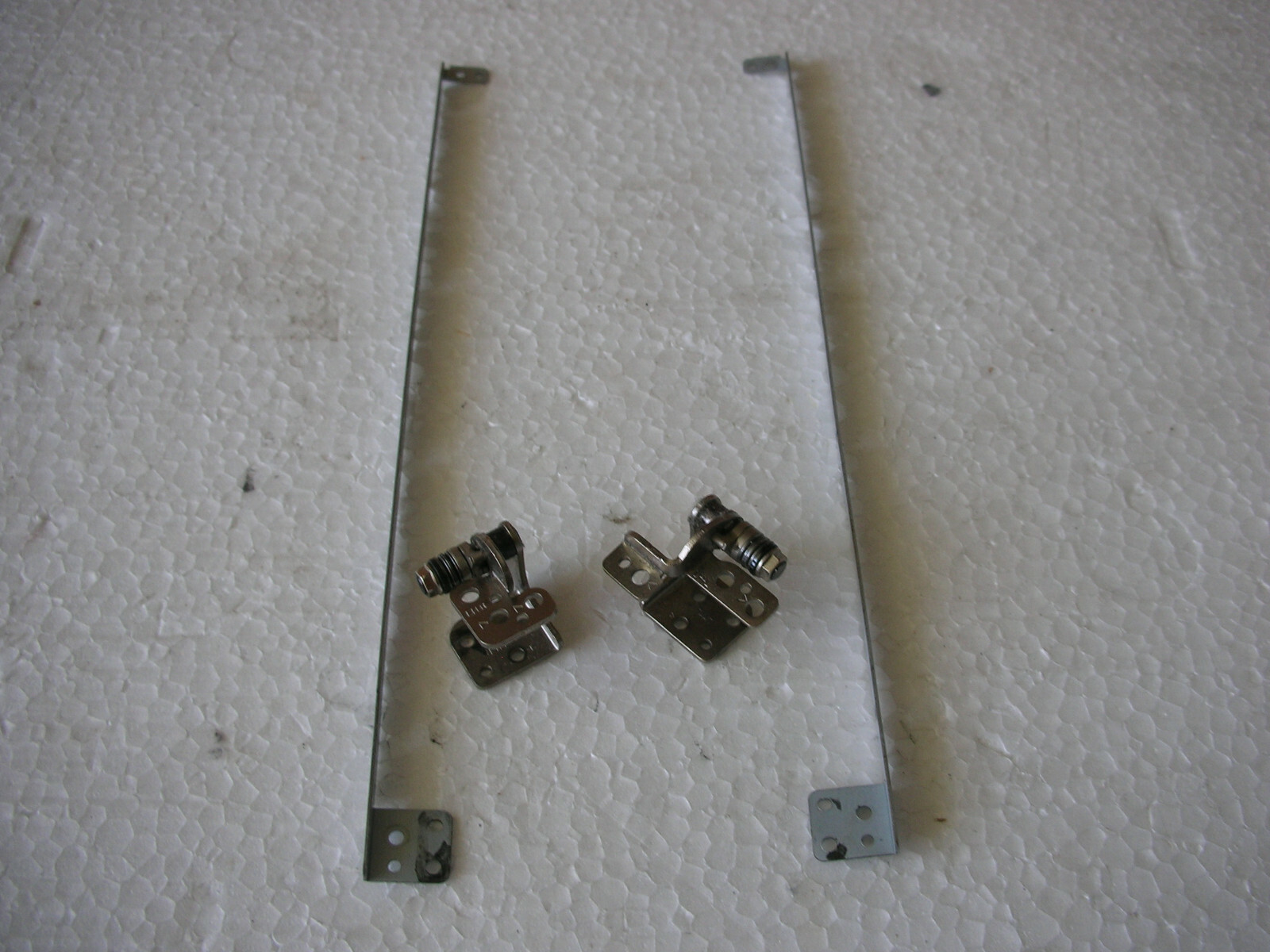 Kit Bisagras Hinges para Display PC Portátil Sony Vaio VPCEB1J1E PCG ...