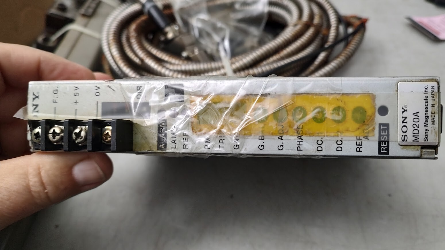 Sony Magnascale SR-721R Linear Encoder & Sony Magnescale Detector MD20A ...