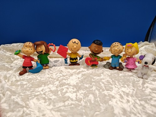 Peanuts Collector Figure Set Just Play Charlie Brown Linus Sally Lot 7 ...