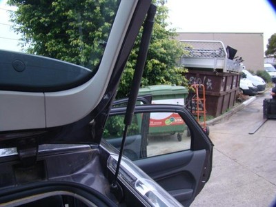 FORD FOCUS HATCH STRUTS PAIR LT 07/07-04/09 | eBay