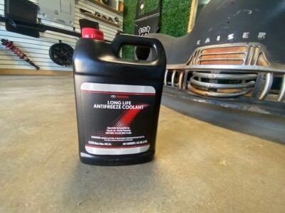 1 Gallon GENUINE Toyota Lexus RED Long Life Antifreeze Coolant 00272 ...